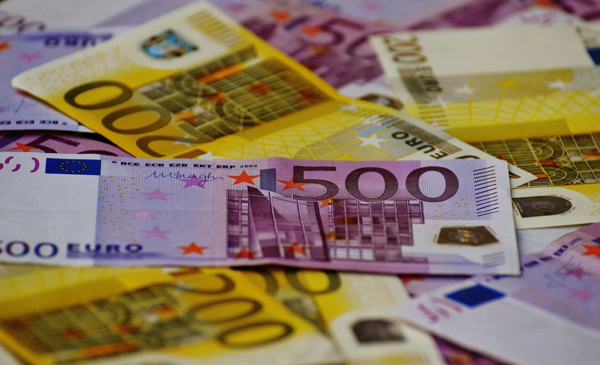 Flink salaris verdienen in Nederland: Wat is een hoog inkomen in 2026 ...